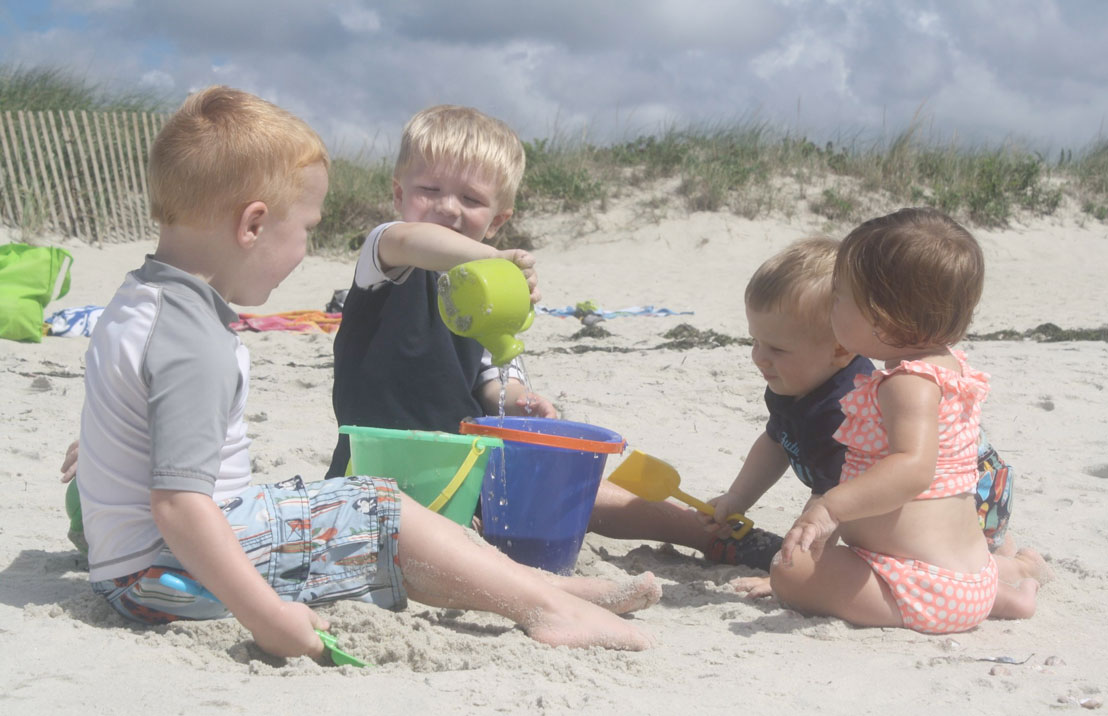 Best Beaches on Cape Cod for Families - capebeachdog
